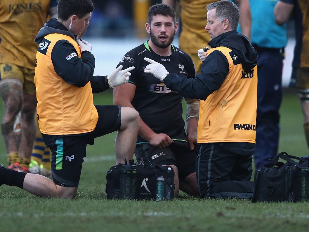 Gareth Thomas blow for Ospreys | PlanetRugby