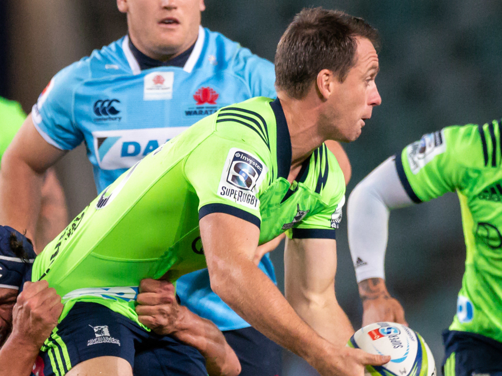 Highlanders handed Ben Smith boost for Crusaders challenge ...