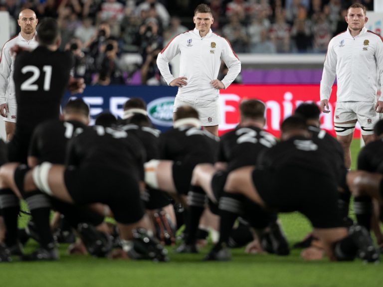 England fined for response to Haka | PlanetRugby