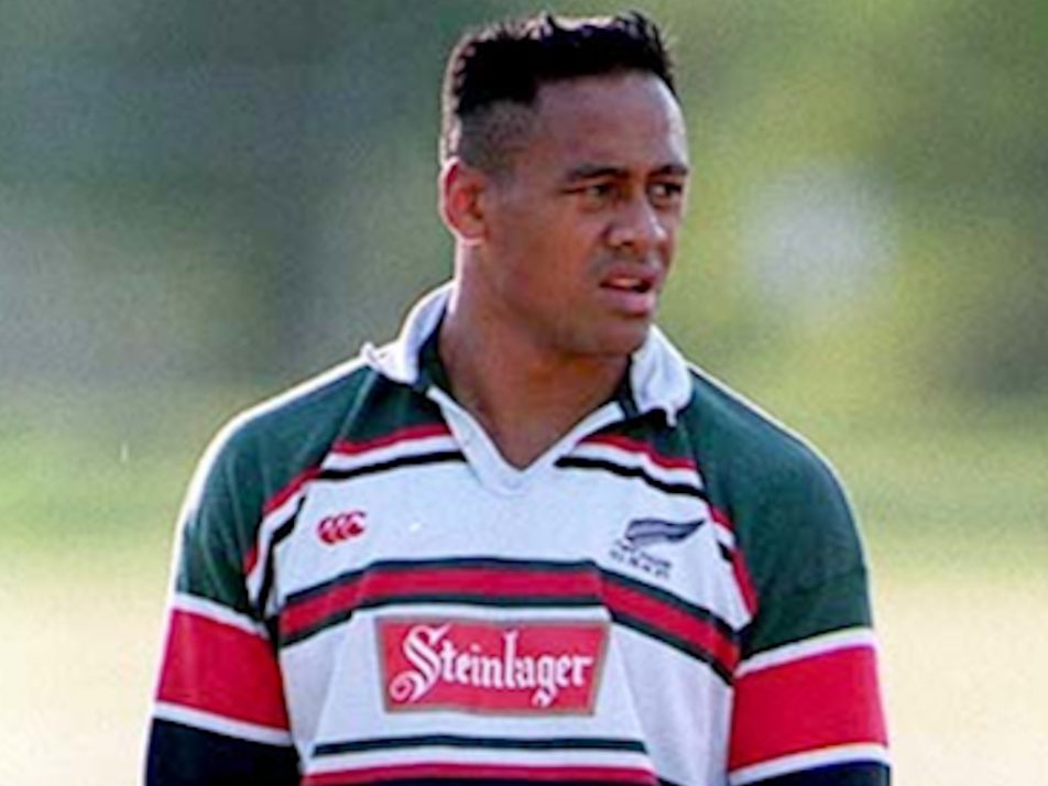 Video of the Week: Jonah Lomu in trial game in 1994 | PlanetRugby ...
