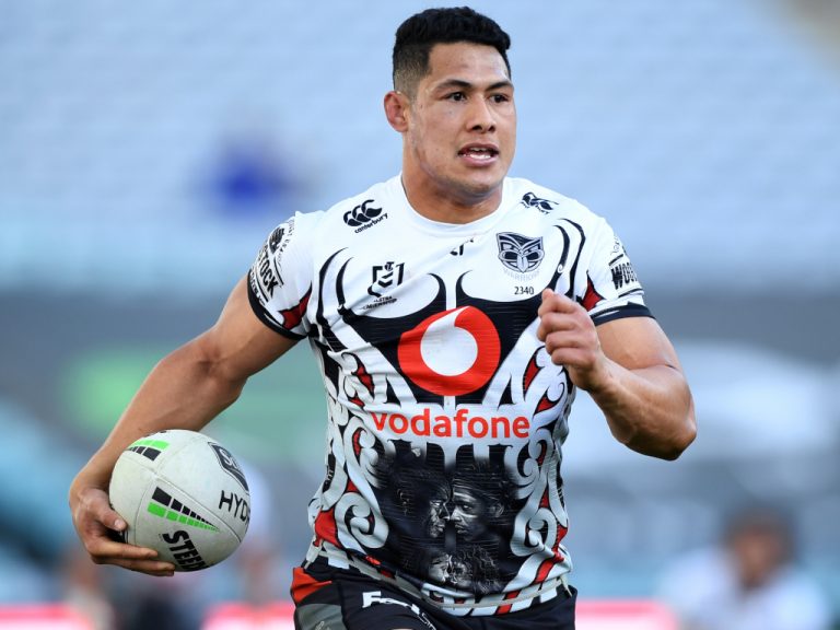 Rugby league star Roger Tuivasa-Sheck in union switch | PlanetRugby