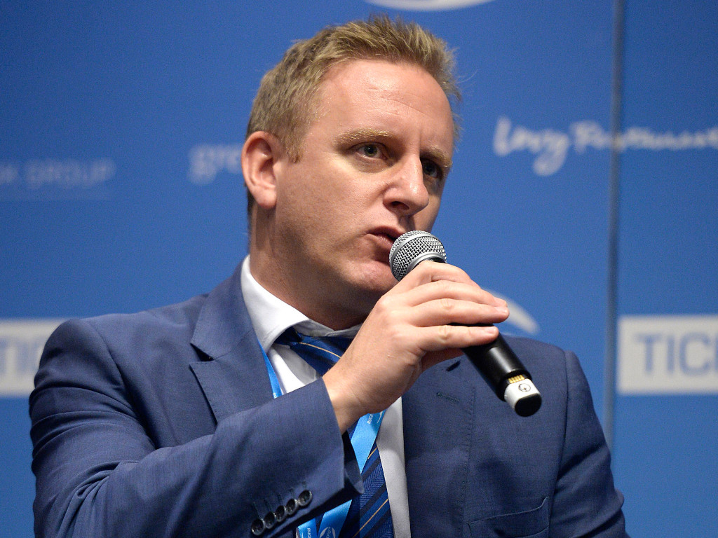 World Rugby chief says lost revenue in region of £1billion ...