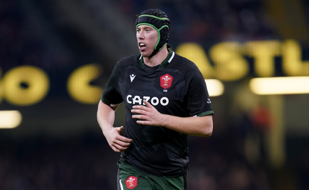 Adam Beard: Wales and Ospreys lock signs new deal | PlanetRugby ...