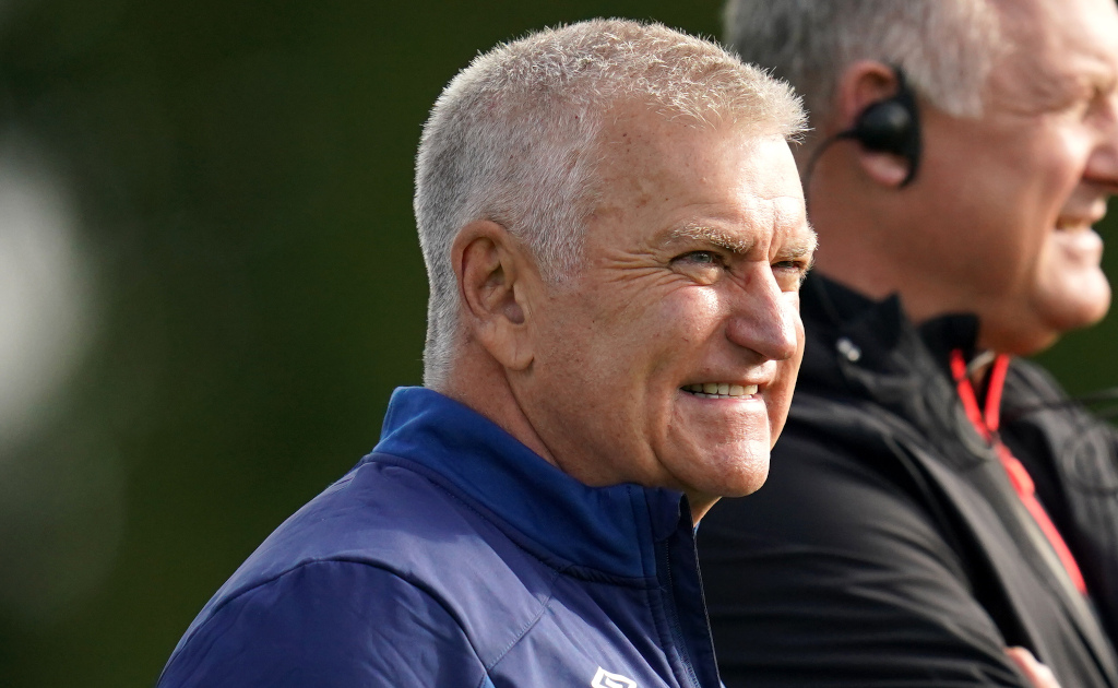 England: Bill Sweeney 'massively frustrated' but still supports Eddie ...