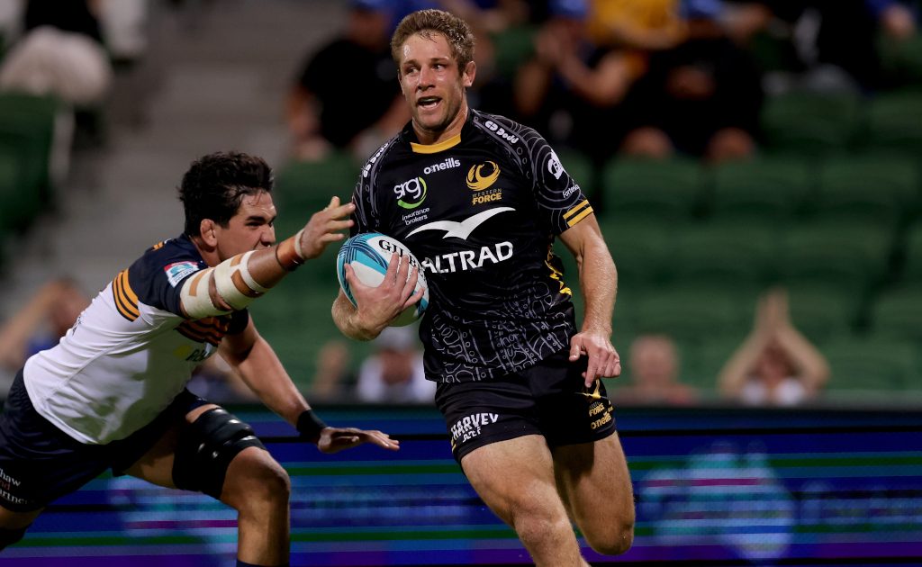 Super Rugby Pacific: Kyle Godwin to join Lyon next season : PlanetRugby