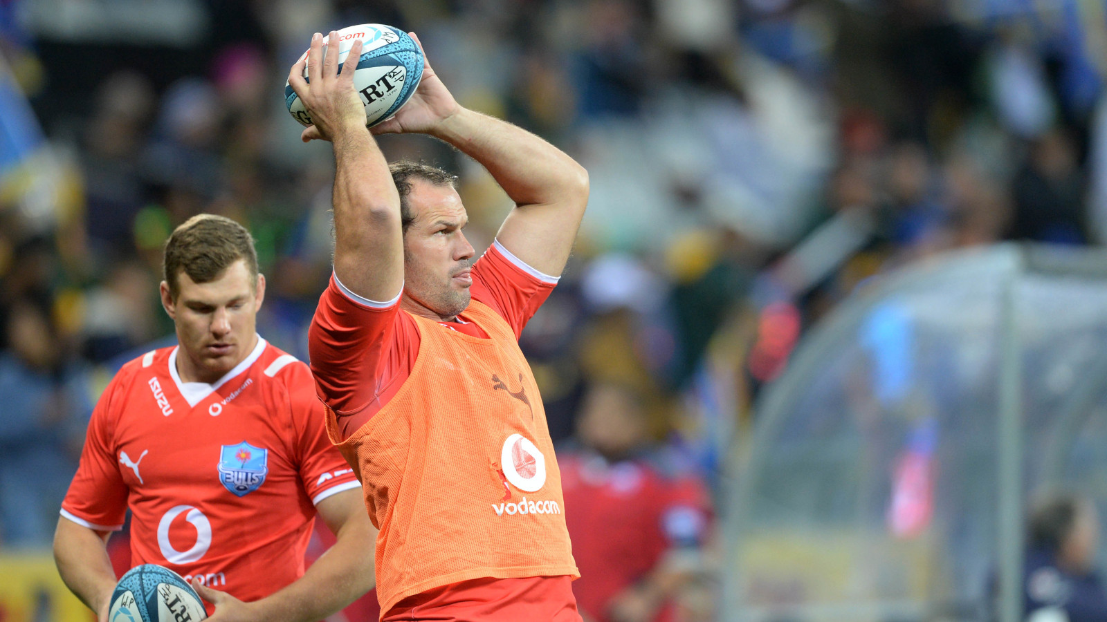 Jake White: Bulls boss lauds influence of veteran Bismarck du Plessis ...