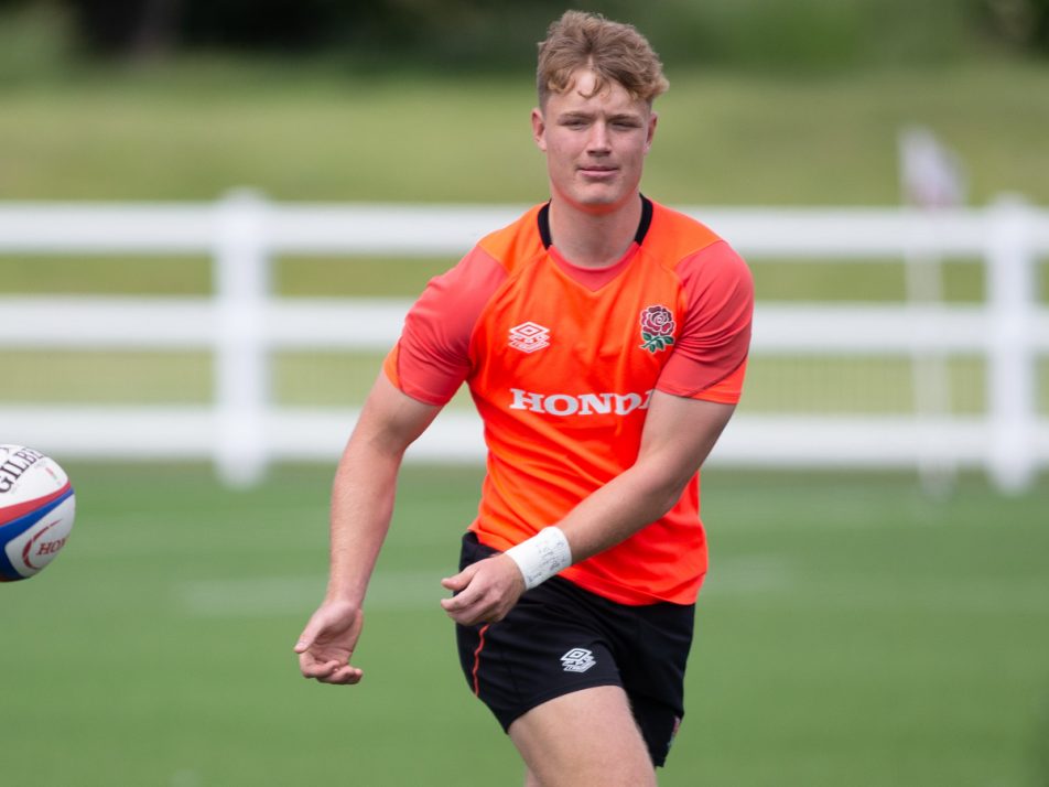 Premiership: English starlet Fin Smith joins Northampton from Worcester ...