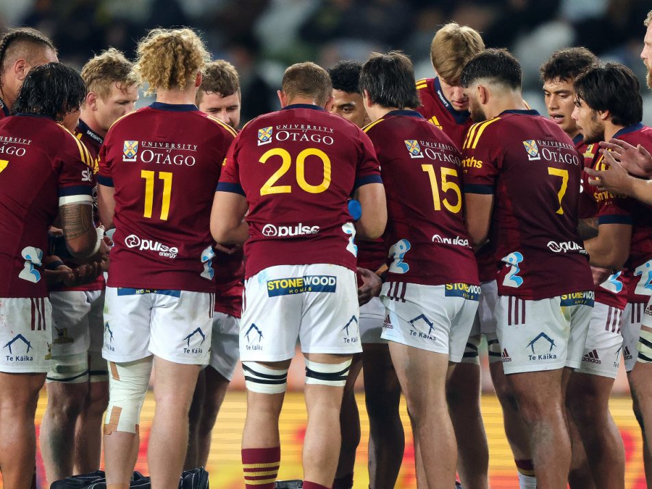 Super Rugby Pacific: Highlanders appoint Tom Donnelly as forwards coach ...