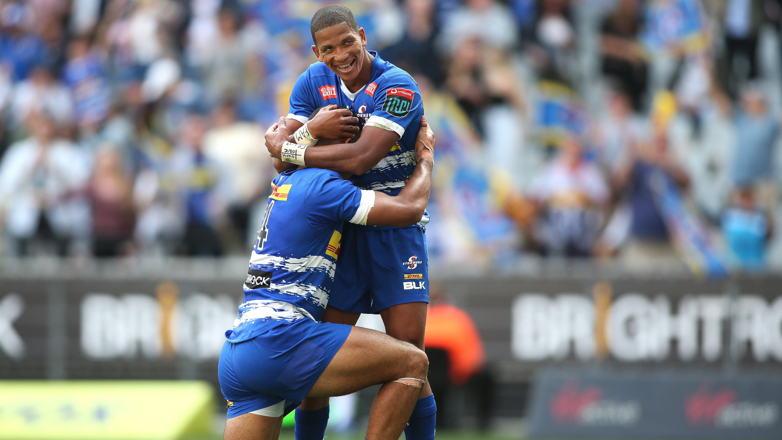 WATCH: Manie Libbok scores a sensational solo try against Dragons ...