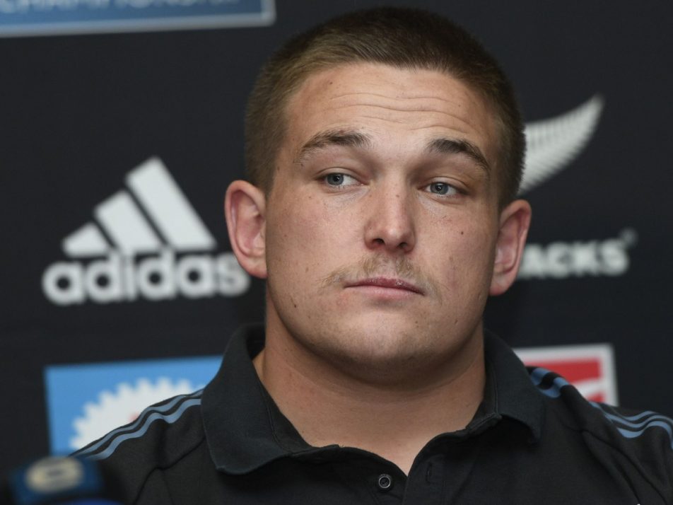 Ethan de Groot: Prop inks new deal with Highlanders and NZR until 2026 ...