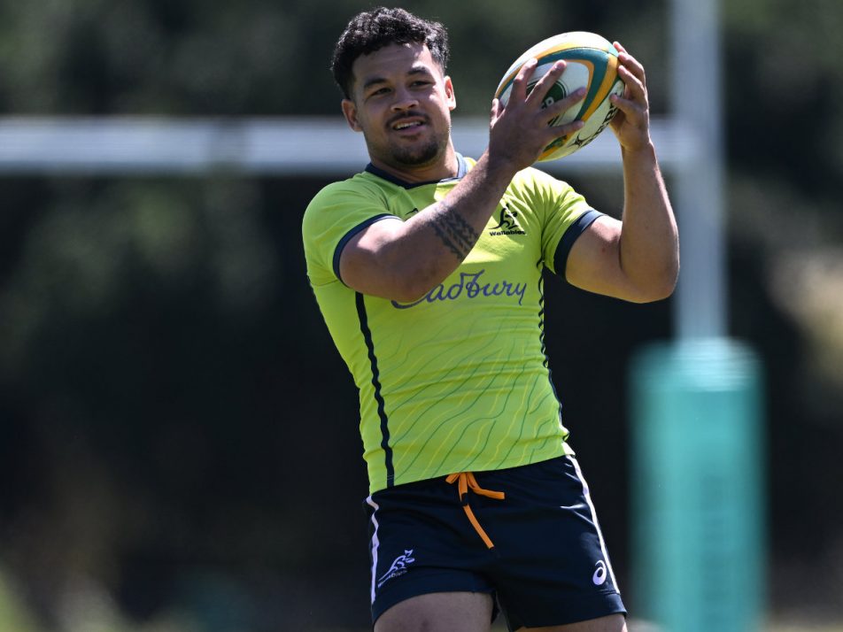 Hunter Paisami: Wallabies centre signs new Reds, Rugby Australia deal ...