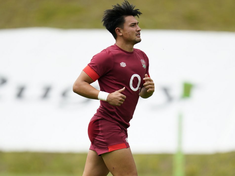 Why the England players are teasing Marcus Smith over Racing 92 links : PlanetRugby