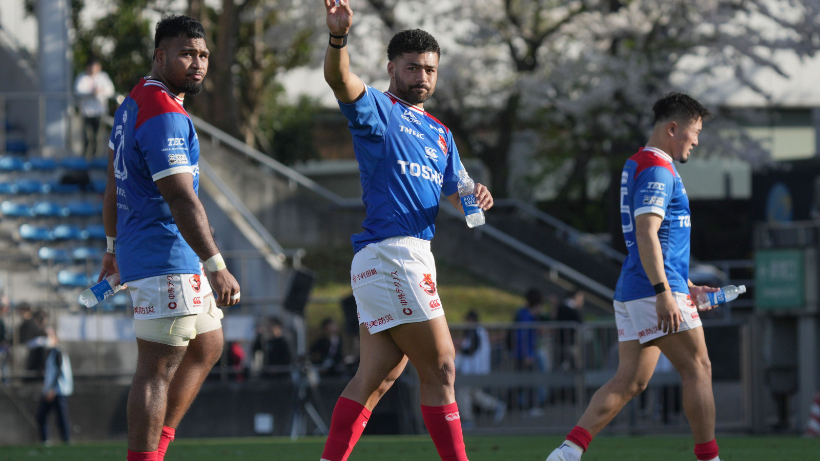 All Blacks fly-half Richie Mo’unga returns with a bang in Japan