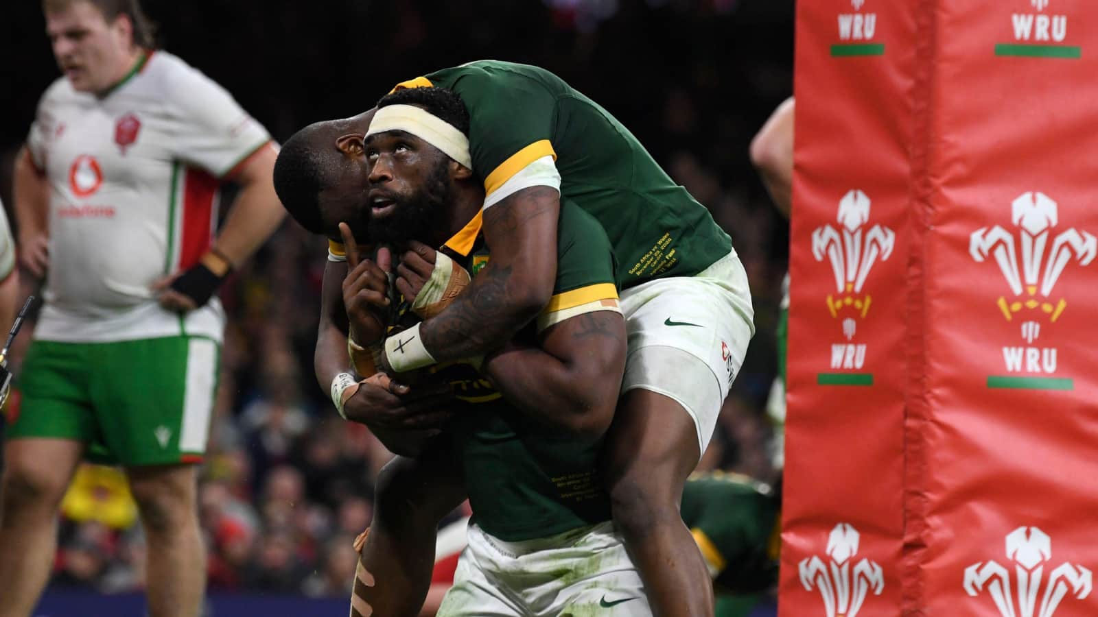 Wales v Springboks: As it happened as South Africa thump Gatland's men